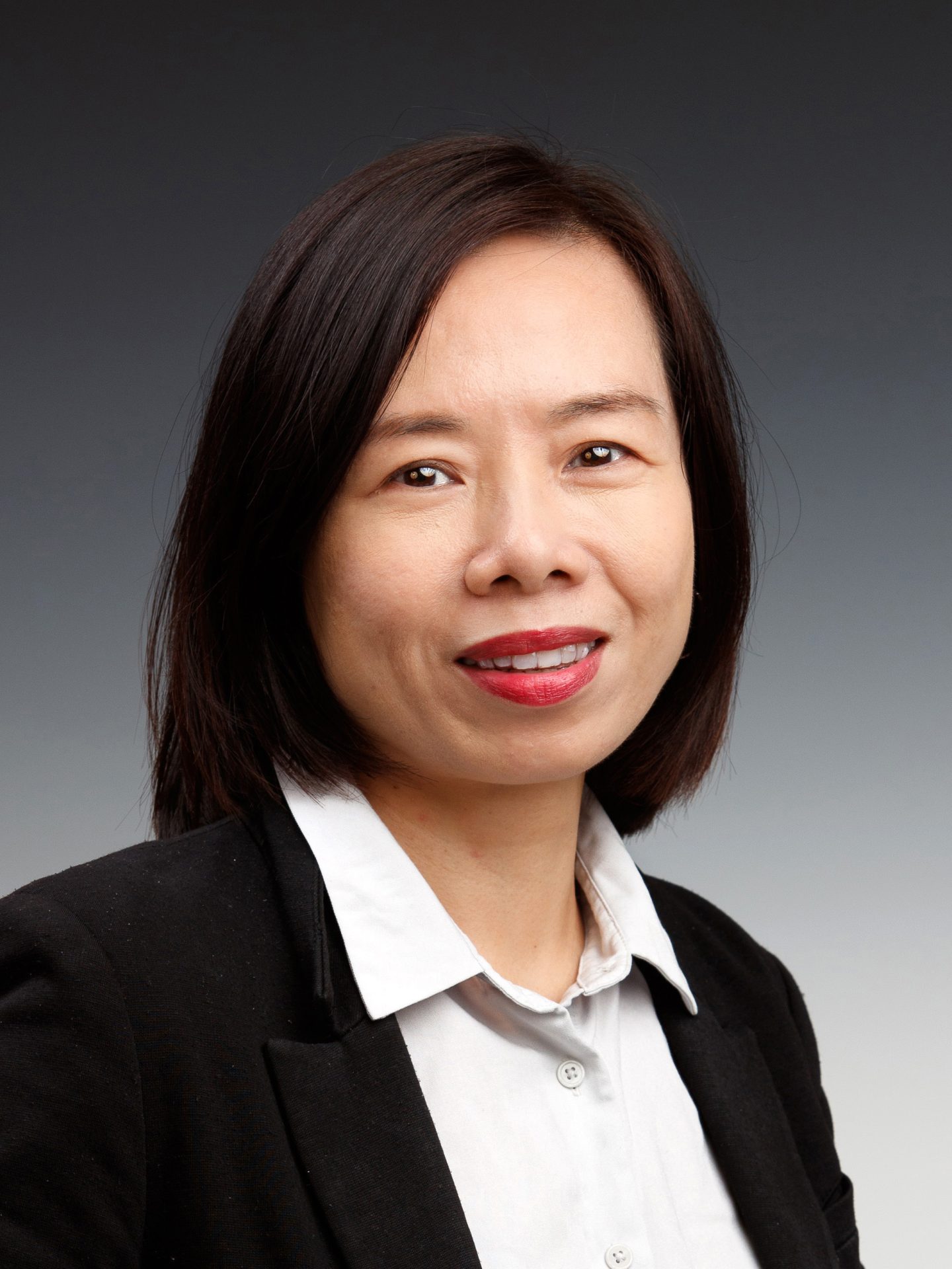 Dr Fanny CHAN - School of Business - The Hang Seng University of Hong Kong