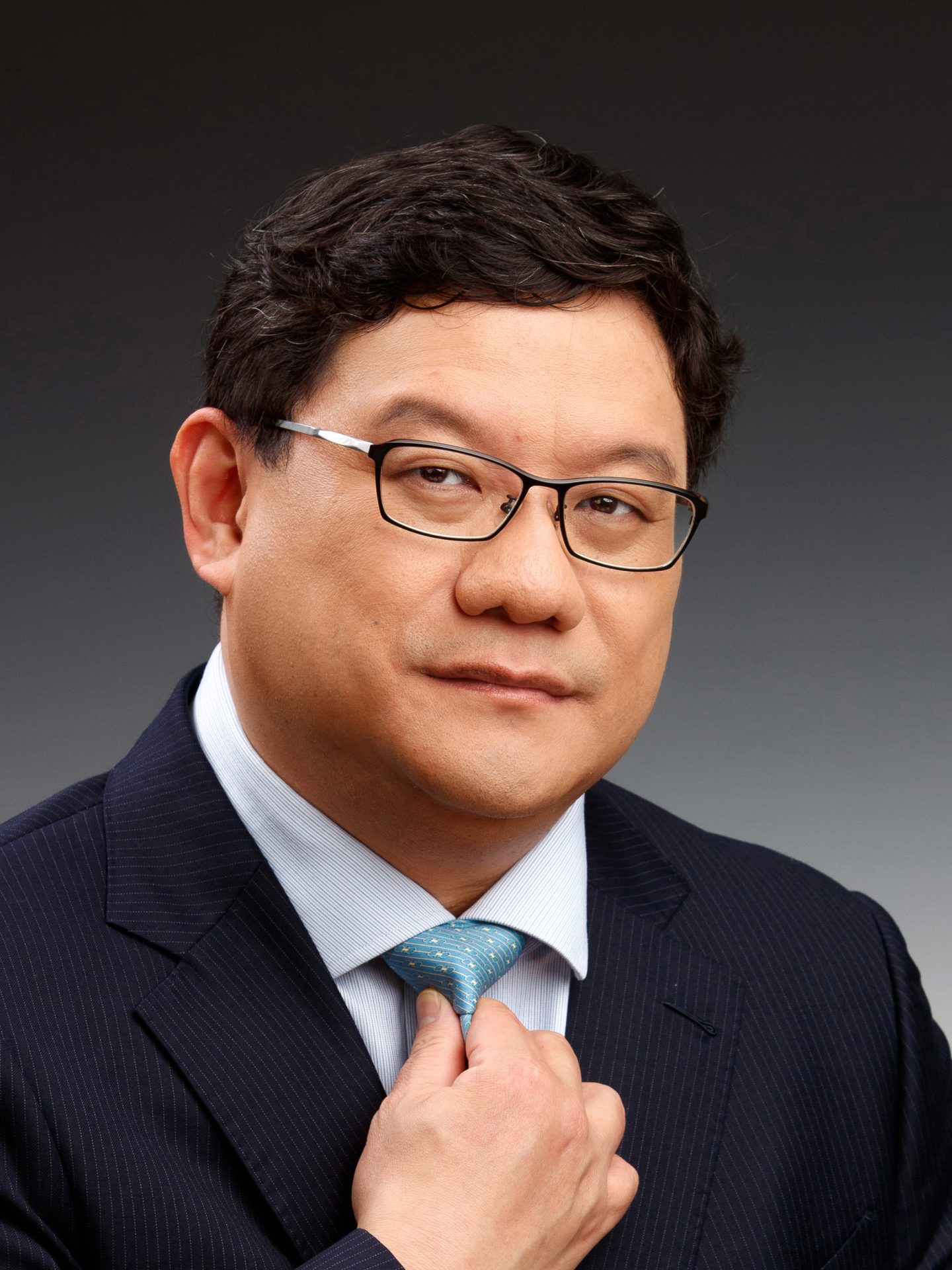 Mr David WONG - School of Business - The Hang Seng University of Hong Kong
