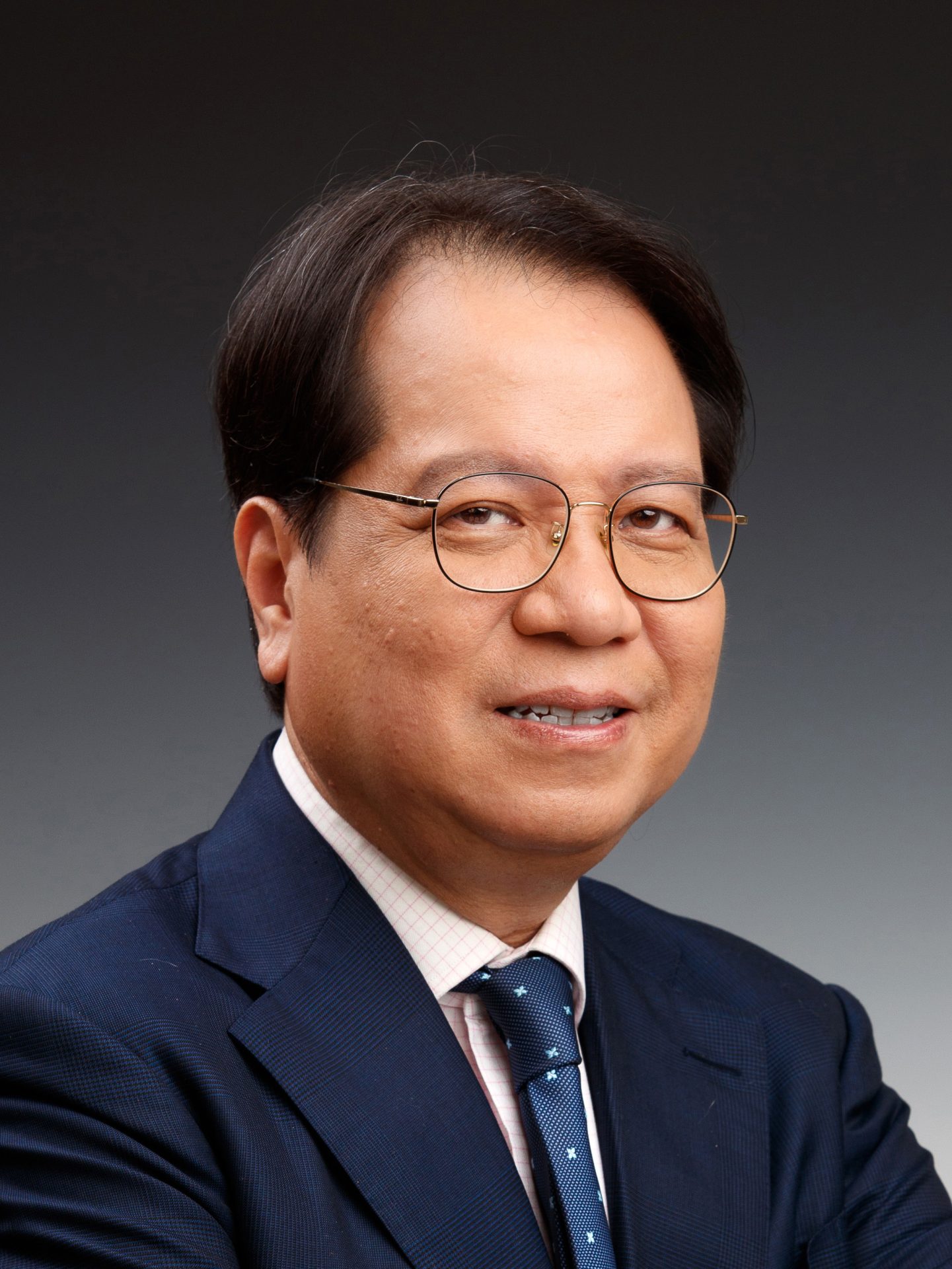 Mr Eric CHEE - School of Business - The Hang Seng University of Hong Kong